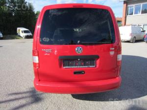 Red Volkswagen Caddy 2009 in Riga, with an engine capacity of 1.90 L and mileage of 216 thousand km for 5950 €, photo 3 on AUTOMOTO.COM.LV
