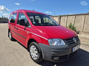 Red Volkswagen Caddy 2009 in Mazeikiai, with an engine capacity of 1.90 L and mileage of 295 thousand km for 4350 €, photo 7 on AUTOMOTO.COM.LV