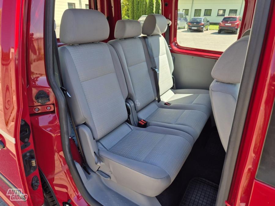 Red Volkswagen Caddy 2009 in Mazeikiai, with an engine capacity of 1.90 L and mileage of 295 thousand km for 4350 €, photo 9 on AUTOMOTO.COM.LV