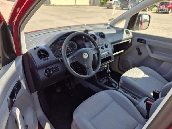 Sarkans Volkswagen Caddy 2009 Mažeikiai, ar dzinēja tilpumu 1.90 L un nobraukumu 295 tūkst. km par 4350 €, foto 7 vietnē AUTOMOTO.COM.LV