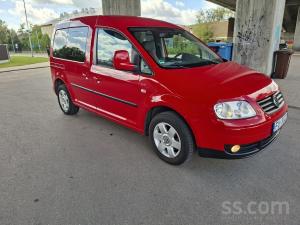 Red Volkswagen Caddy 2009 in Daugavpils, with an engine capacity of 1.40 L and mileage of 206 thousand km for 4300 €, photo 3 on AUTOMOTO.COM.LV
