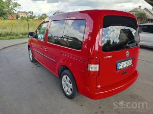 Red Volkswagen Caddy 2009 in Daugavpils, with an engine capacity of 1.40 L and mileage of 206 thousand km for 4300 €, photo 4 on AUTOMOTO.COM.LV