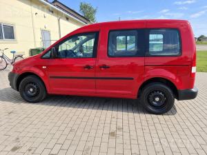Sarkans Volkswagen Caddy 2009 Bauska, ar dzinēja tilpumu 1.40 L un nobraukumu 280 tūkst. km par 3950 €, foto 1 vietnē AUTOMOTO.COM.LV