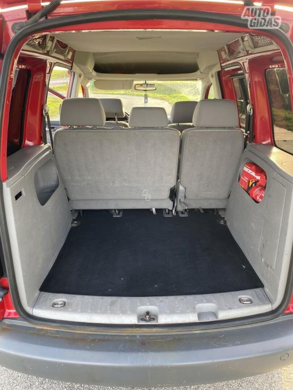 Red Volkswagen Caddy 2009 in Kaunas, with an engine capacity of 1.40 L and mileage of 251 thousand km for 1850 €, photo 10 on AUTOMOTO.COM.LV