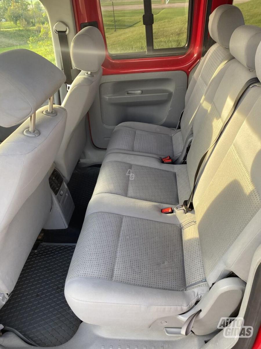 Sarkans Volkswagen Caddy 2009 Kauņa, ar dzinēja tilpumu 1.40 L un nobraukumu 251 tūkst. km par 1850 €, foto 13 vietnē AUTOMOTO.COM.LV