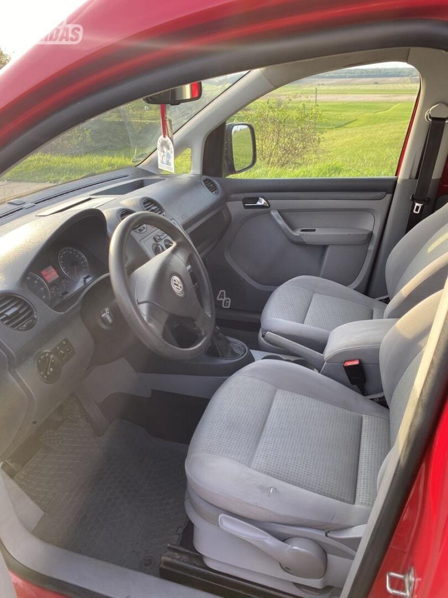 Sarkans Volkswagen Caddy 2009 Kauņa, ar dzinēja tilpumu 1.40 L un nobraukumu 251 tūkst. km par 1850 €, foto 14 vietnē AUTOMOTO.COM.LV