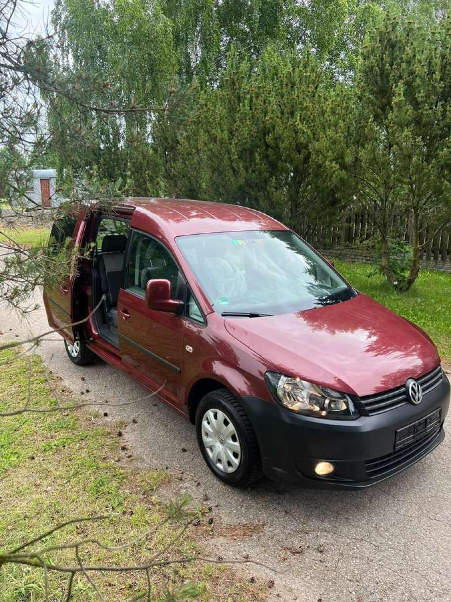 Sarkans Volkswagen Caddy 2010 Marijampole, ar dzinēja tilpumu 1.20 L un nobraukumu 227 tūkst. km par 4200 €, foto 9 vietnē AUTOMOTO.COM.LV