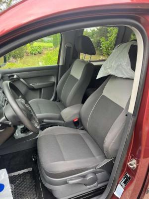 Sarkans Volkswagen Caddy 2010 Marijampole, ar dzinēja tilpumu 1.20 L un nobraukumu 227 tūkst. km par 4200 €, foto 12 vietnē AUTOMOTO.COM.LV