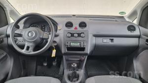 Red Volkswagen Caddy 2010 in Ogre, with an engine capacity of 1.20 L and mileage of 268 thousand km for 5950 €, photo 17 on AUTOMOTO.COM.LV