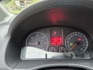 Красный Фольксваген Кадди 2010 в Елгава, объемом двигателя 1.90 л и пробегом 298 тыс. км за 5500 €, фото 20 на AUTOMOTO.COM.LV