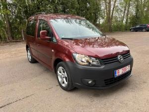 Sarkans Volkswagen Caddy 2011 Ogre, ar dzinēja tilpumu 1.20 L un nobraukumu 231 tūkst. km par 6560 €, foto 5 vietnē AUTOMOTO.COM.LV