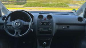 Sarkans Volkswagen Caddy 2011 Viļņa, ar dzinēja tilpumu 1.60 L un nobraukumu 235 tūkst. km par 6700 €, foto 16 vietnē AUTOMOTO.COM.LV