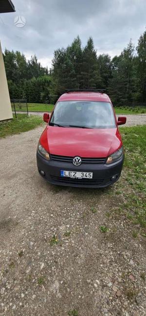 Red Volkswagen Caddy 2011 in Vilnius, with an engine capacity of 1.60 L and mileage of 298 thousand km for 3500 €, photo  on AUTOMOTO.COM.LV