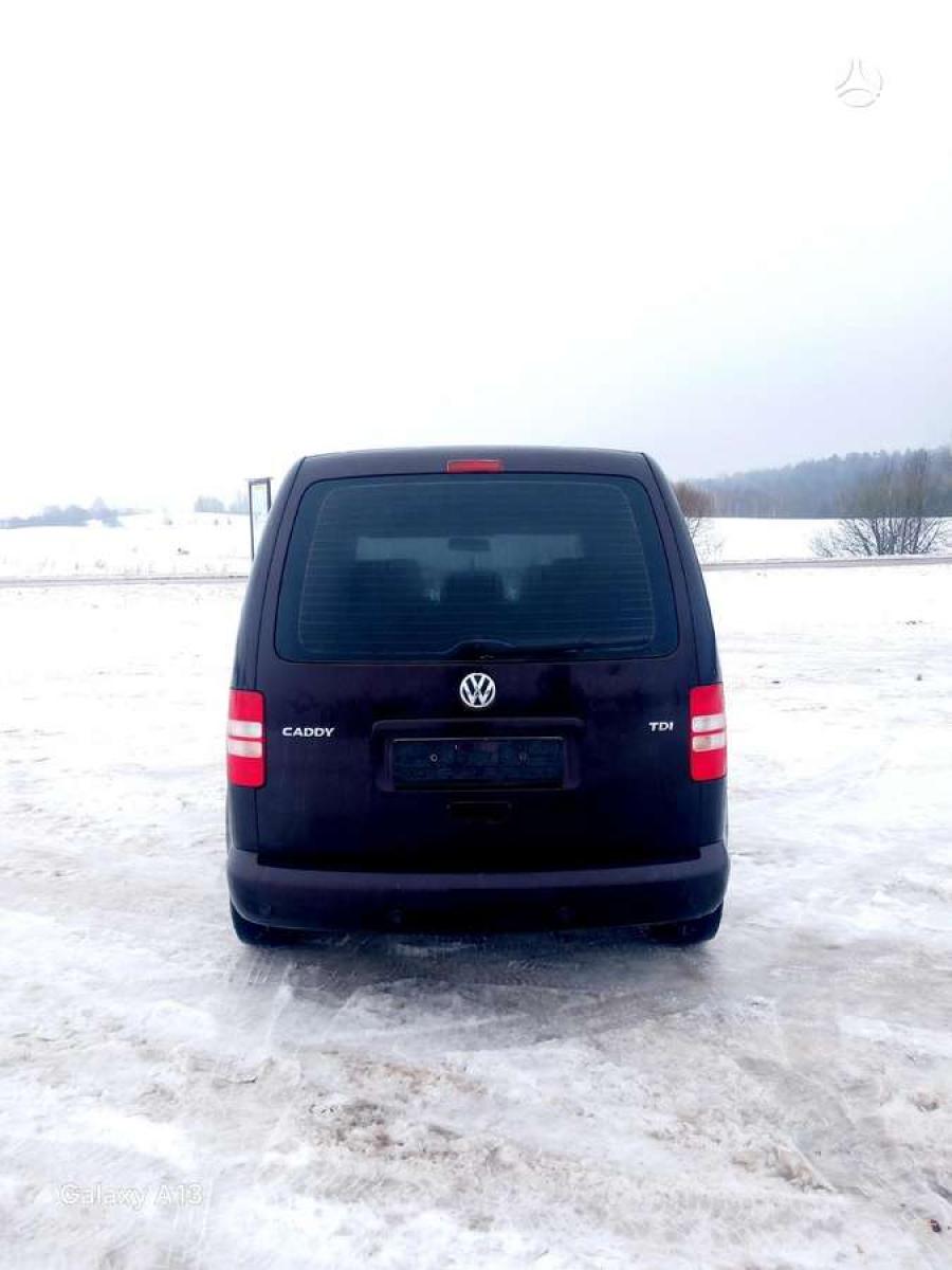 Sarkans Volkswagen Caddy 2012 Viļņa, ar dzinēja tilpumu 1.60 L un nobraukumu 266 tūkst. km par 5600 €, foto 17 vietnē AUTOMOTO.COM.LV
