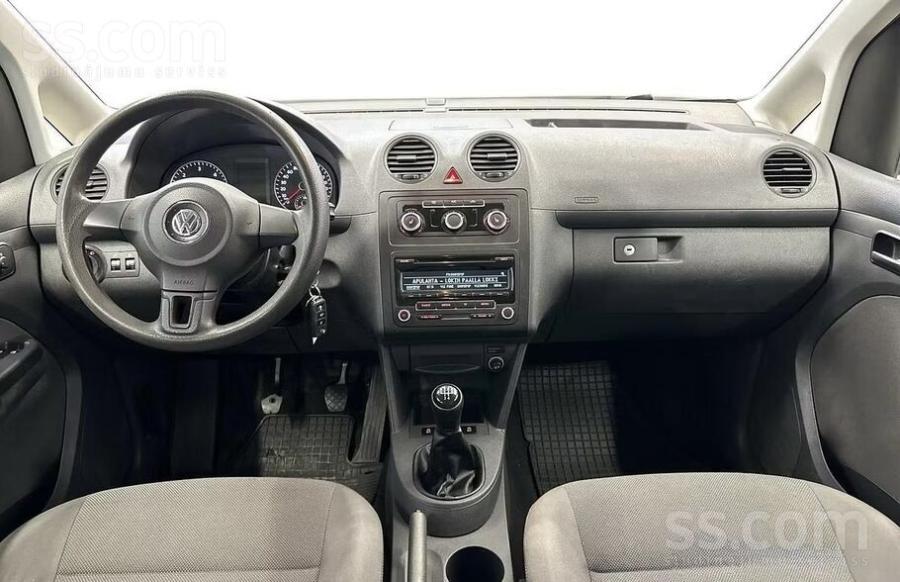 Sarkans Volkswagen Caddy 2012 Jelgava, ar dzinēja tilpumu 1.60 L un nobraukumu 340 tūkst. km par 4800 €, foto 7 vietnē AUTOMOTO.COM.LV