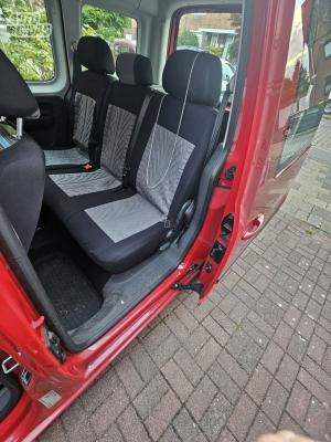Sarkans Volkswagen Caddy 2013 Kluonaliai, ar dzinēja tilpumu 1.20 L un nobraukumu 198 tūkst. km par 4499 €, foto 8 vietnē AUTOMOTO.COM.LV