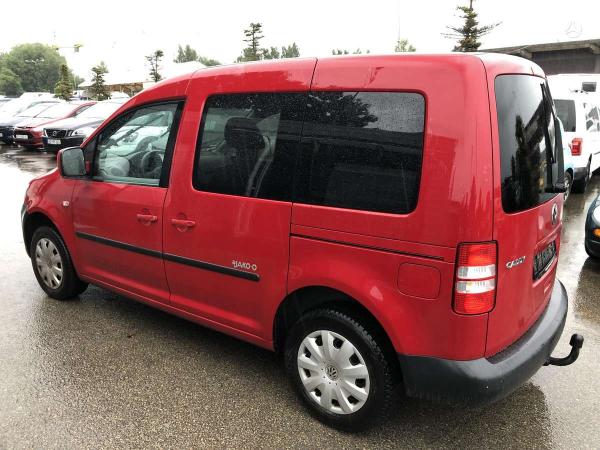 Sarkans Volkswagen Caddy 2013 Klaipėda, ar dzinēja tilpumu 2.00 L un nobraukumu 223 tūkst. km par 4700 €, foto 5 vietnē AUTOMOTO.COM.LV