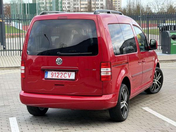 Sarkans Volkswagen Caddy 2014 Jonava, ar dzinēja tilpumu 1.97 L un nobraukumu 300 tūkst. km par 8490 €, foto 10 vietnē AUTOMOTO.COM.LV