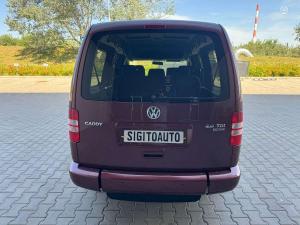 Red Volkswagen Caddy 2014 in Vilnius, with an engine capacity of 1.97 L and mileage of 192 thousand km for 8349 €, photo 7 on AUTOMOTO.COM.LV