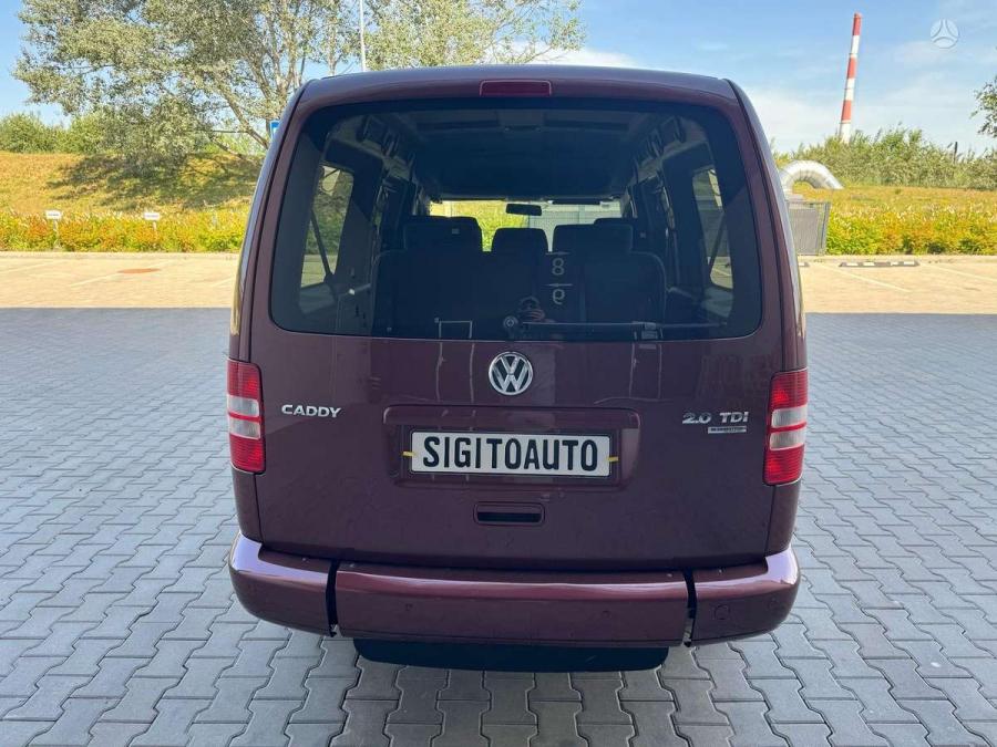 Red Volkswagen Caddy 2014 in Vilnius, with an engine capacity of 1.97 L and mileage of 192 thousand km for 8349 €, photo 7 on AUTOMOTO.COM.LV