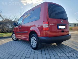 Sarkans Volkswagen Caddy 2014 Dobele, ar dzinēja tilpumu 1.60 L un nobraukumu 390 tūkst. km par 4500 €, foto 4 vietnē AUTOMOTO.COM.LV
