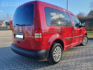Sarkans Volkswagen Caddy 2014 Dobele, ar dzinēja tilpumu 1.60 L un nobraukumu 390 tūkst. km par 4500 €, foto 5 vietnē AUTOMOTO.COM.LV