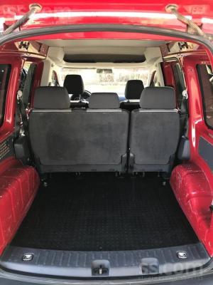 Sarkans Volkswagen Caddy 2014 Dobele, ar dzinēja tilpumu 1.60 L un nobraukumu 390 tūkst. km par 4500 €, foto 7 vietnē AUTOMOTO.COM.LV