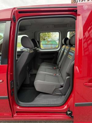 Red Volkswagen Caddy 2014 in Kaunas, with an engine capacity of 1.60 L and mileage of 230 thousand km for 6190 €, photo 25 on AUTOMOTO.COM.LV