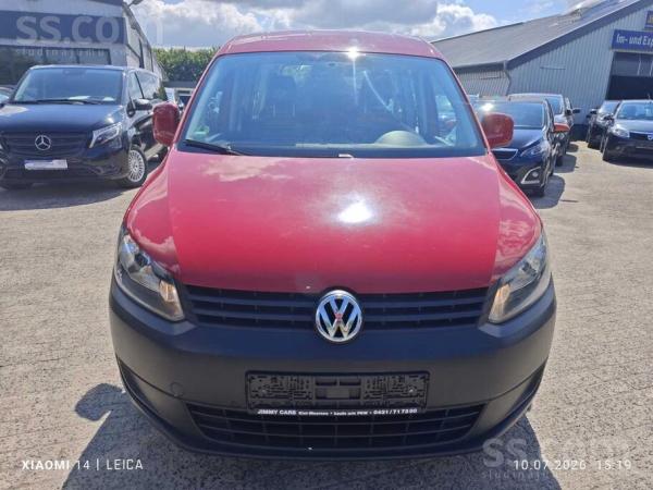 Sarkans Volkswagen Caddy 2016 Ogre, ar dzinēja tilpumu 1.40 L un nobraukumu 197 tūkst. km par 6495 €, foto 6 vietnē AUTOMOTO.COM.LV
