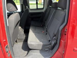Red Volkswagen Caddy 2016 in Panevezys, with an engine capacity of 1.97 L and mileage of 284 thousand km for 7250 €, photo 31 on AUTOMOTO.COM.LV