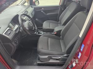Red Volkswagen Caddy 2016 in Riga, with an engine capacity of 2.00 L and mileage of 370 thousand km for 12000 €, photo 12 on AUTOMOTO.COM.LV