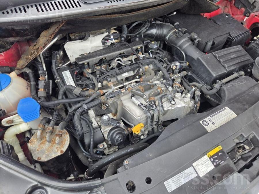 Red Volkswagen Caddy 2016 in Riga, with an engine capacity of 2.00 L and mileage of 370 thousand km for 12000 €, photo 22 on AUTOMOTO.COM.LV