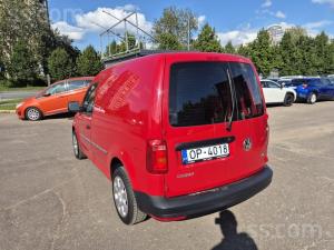 Red Volkswagen Caddy 2016 in Riga, with an engine capacity of 2.00 L and mileage of 269 thousand km for 6990 €, photo 9 on AUTOMOTO.COM.LV