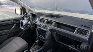 Sarkans Volkswagen Caddy 2016 Rīga, ar dzinēja tilpumu 2.00 L un nobraukumu 269 tūkst. km par 6990 €, foto 12 vietnē AUTOMOTO.COM.LV