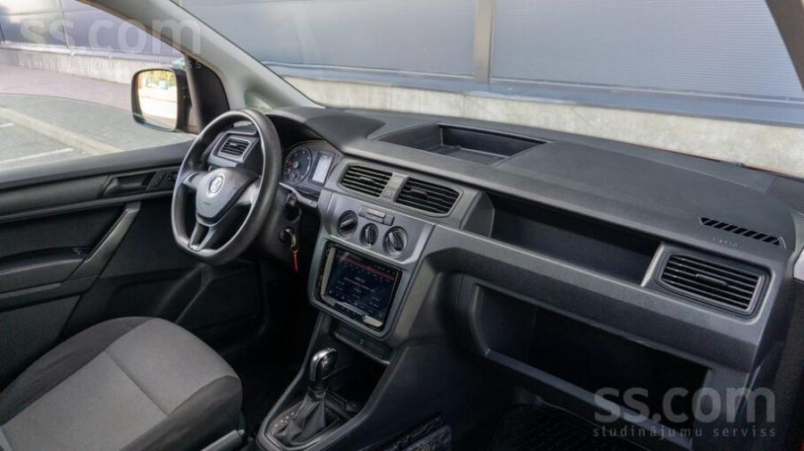 Sarkans Volkswagen Caddy 2016 Rīga, ar dzinēja tilpumu 2.00 L un nobraukumu 269 tūkst. km par 6990 €, foto 12 vietnē AUTOMOTO.COM.LV