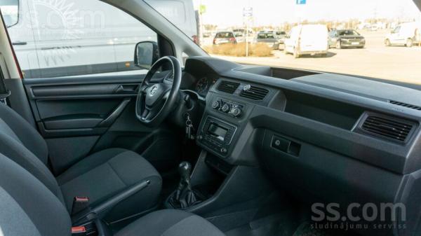 Sarkans Volkswagen Caddy 2017 Rīga, ar dzinēja tilpumu 2.00 L un nobraukumu 123 tūkst. km par 11790 €, foto 9 vietnē AUTOMOTO.COM.LV