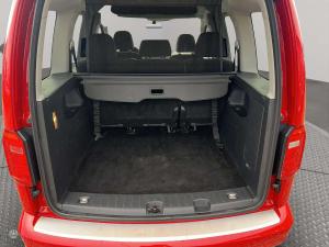 Sarkans Volkswagen Caddy 2018 Kauņa, ar dzinēja tilpumu 2.00 L un nobraukumu 246 tūkst. km par 13999 €, foto 11 vietnē AUTOMOTO.COM.LV