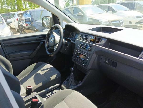 Sarkans Volkswagen Caddy 2018 Marijampole, ar dzinēja tilpumu 1.97 L un nobraukumu 498 tūkst. km par 6750 €, foto 5 vietnē AUTOMOTO.COM.LV