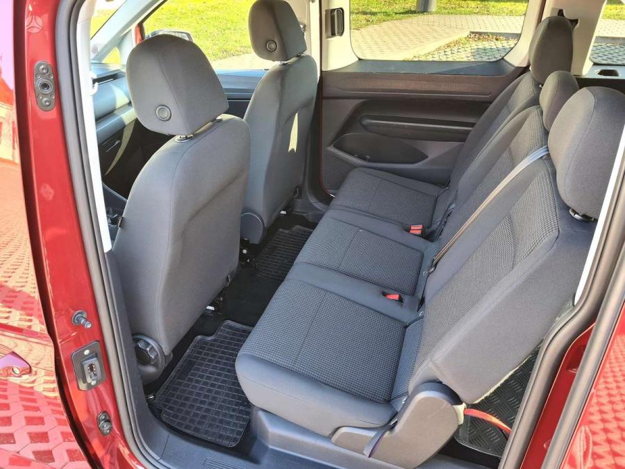 Sarkans Volkswagen Caddy 2021 Kauņa, ar dzinēja tilpumu 2.00 L un nobraukumu 219 tūkst. km par 16650 €, foto 15 vietnē AUTOMOTO.COM.LV