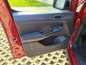 Sarkans Volkswagen Caddy 2021 Kauņa, ar dzinēja tilpumu 2.00 L un nobraukumu 219 tūkst. km par 16650 €, foto 17 vietnē AUTOMOTO.COM.LV