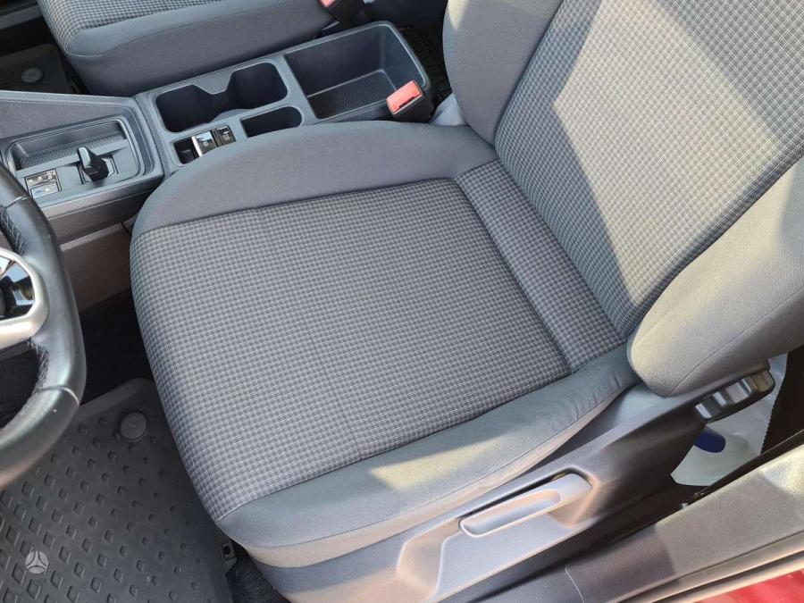 Sarkans Volkswagen Caddy 2021 Kauņa, ar dzinēja tilpumu 2.00 L un nobraukumu 219 tūkst. km par 16650 €, foto 22 vietnē AUTOMOTO.COM.LV