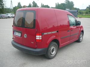 Red Volkswagen Caddy 2013 in Cesis, with an engine capacity of 1.60 L and mileage of 0 thousand km for 2450 €, photo 4 on AUTOMOTO.COM.LV