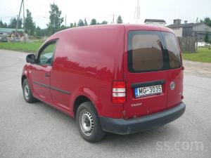 Red Volkswagen Caddy 2013 in Cesis, with an engine capacity of 1.60 L and mileage of 0 thousand km for 2450 €, photo 5 on AUTOMOTO.COM.LV