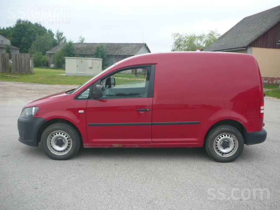 Red Volkswagen Caddy 2013 in Cesis, with an engine capacity of 1.60 L and mileage of 0 thousand km for 2450 €, photo 9 on AUTOMOTO.COM.LV
