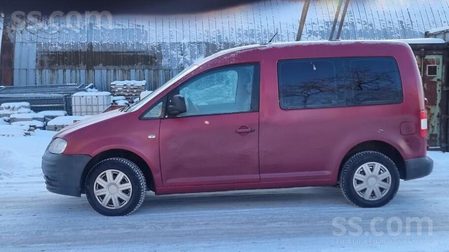 Sarkans Volkswagen Caddy 2005 Cēsis, ar dzinēja tilpumu 2.00 L un nobraukumu 468 tūkst. km par 1700 €, foto 8 vietnē AUTOMOTO.COM.LV