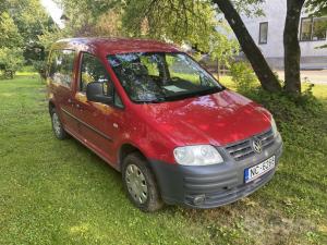 Красный Фольксваген Кадди 2006 в Валка, объемом двигателя 1.60 л и пробегом 357 тыс. км за 2490 €, фото  на AUTOMOTO.COM.LV