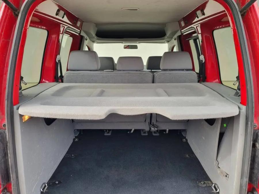Sarkans Volkswagen Caddy 2007 Ogre, ar dzinēja tilpumu 1.90 L un nobraukumu 226 tūkst. km par 4750 €, foto 22 vietnē AUTOMOTO.COM.LV