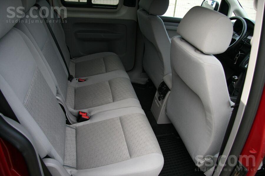 Red Volkswagen Caddy 2009 in Tukums, with an engine capacity of 2.00 L and mileage of 273 thousand km for 5650 €, photo 9 on AUTOMOTO.COM.LV