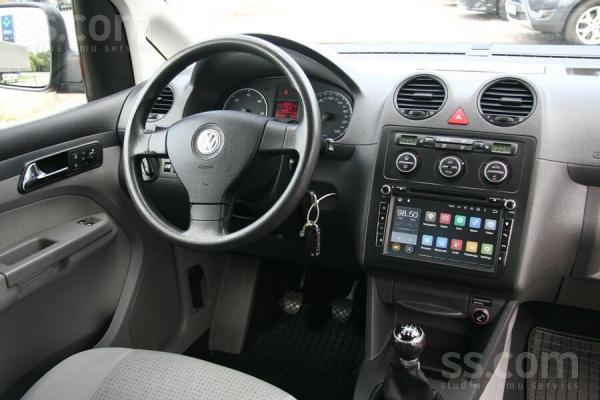 Red Volkswagen Caddy 2009 in Tukums, with an engine capacity of 2.00 L and mileage of 273 thousand km for 5650 €, photo 10 on AUTOMOTO.COM.LV