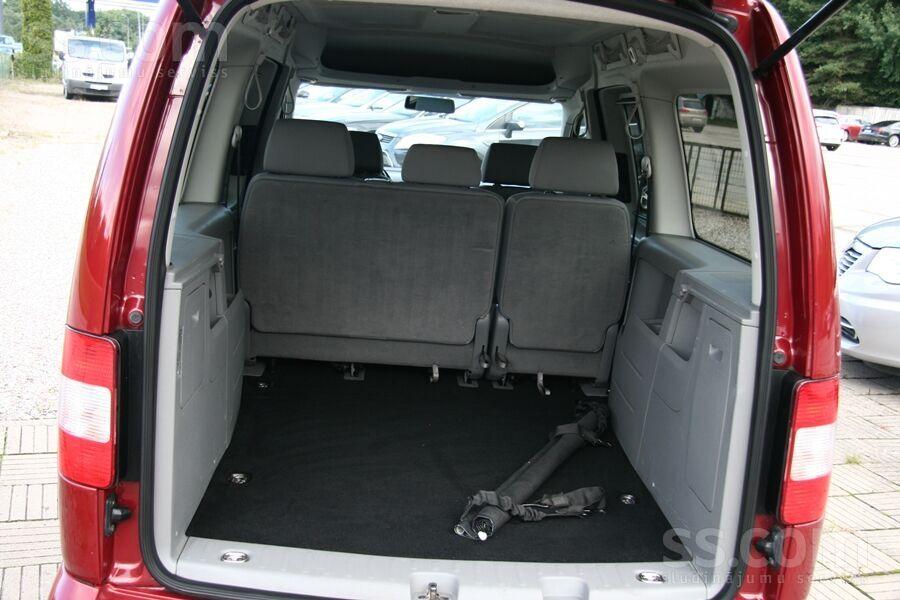 Red Volkswagen Caddy 2009 in Tukums, with an engine capacity of 2.00 L and mileage of 273 thousand km for 5650 €, photo 13 on AUTOMOTO.COM.LV